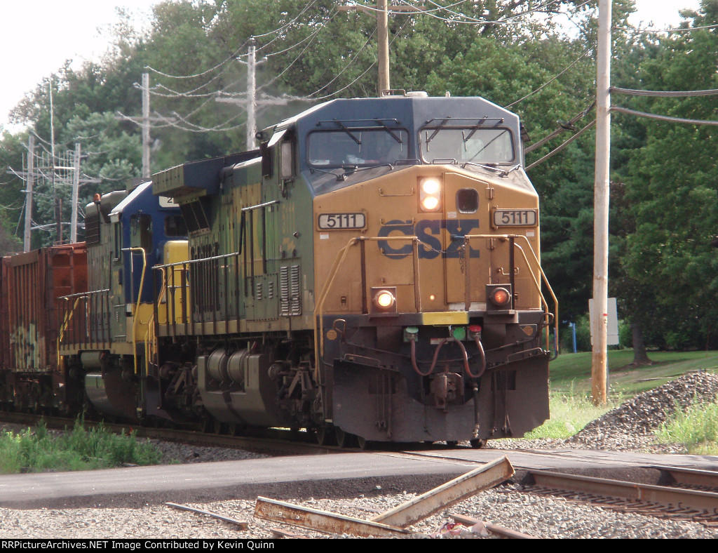 csx 5111 & 2755